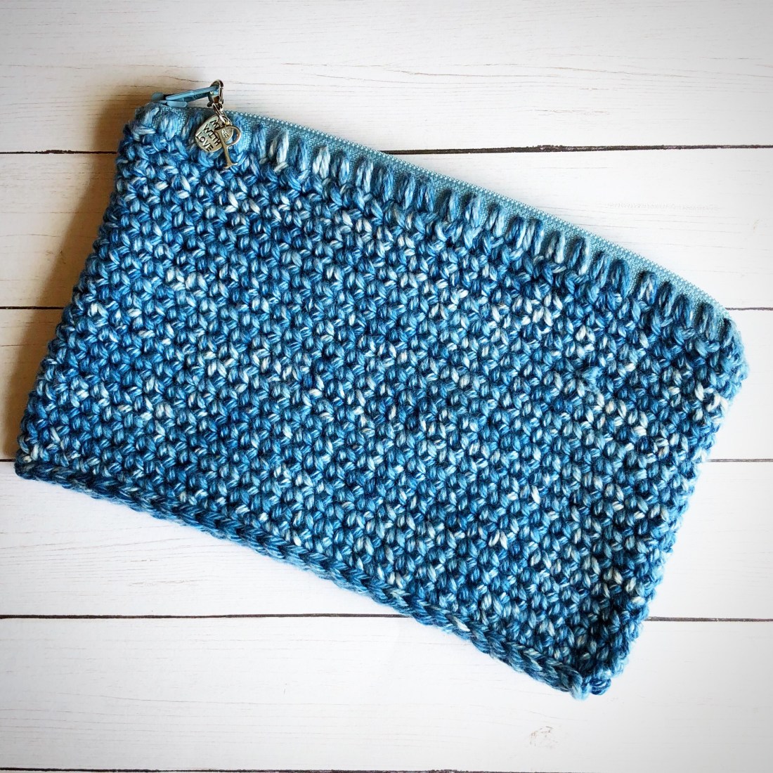Crochet Zippered Pouch | Creating Me