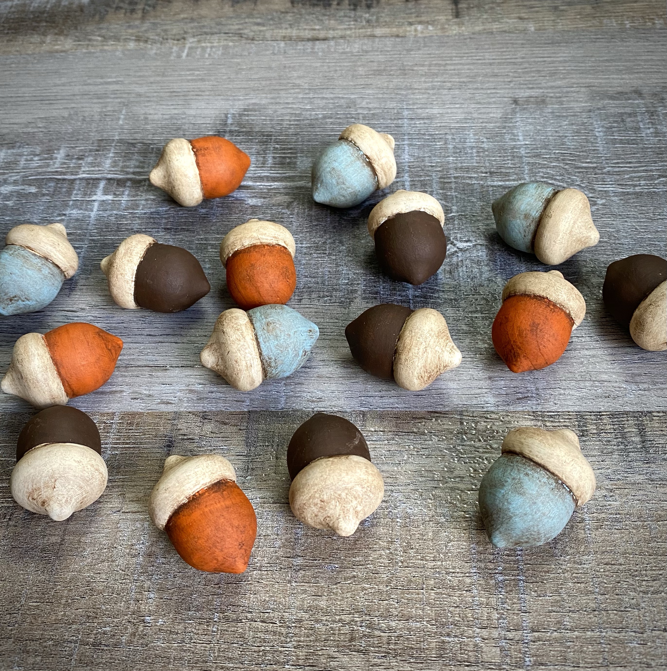 Little Wood Acorns for Fall Decor | Creating Me