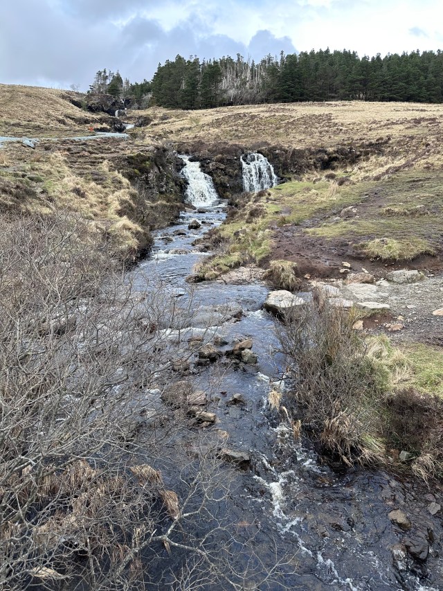 Scotland – Ports, Beaches, Lochs, and Waterfalls | Creating Me