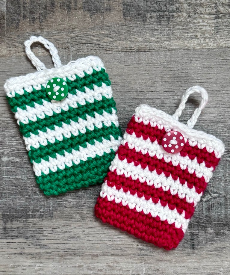 Quick and Easy Crochet Gift Card Holder | Creating Me
