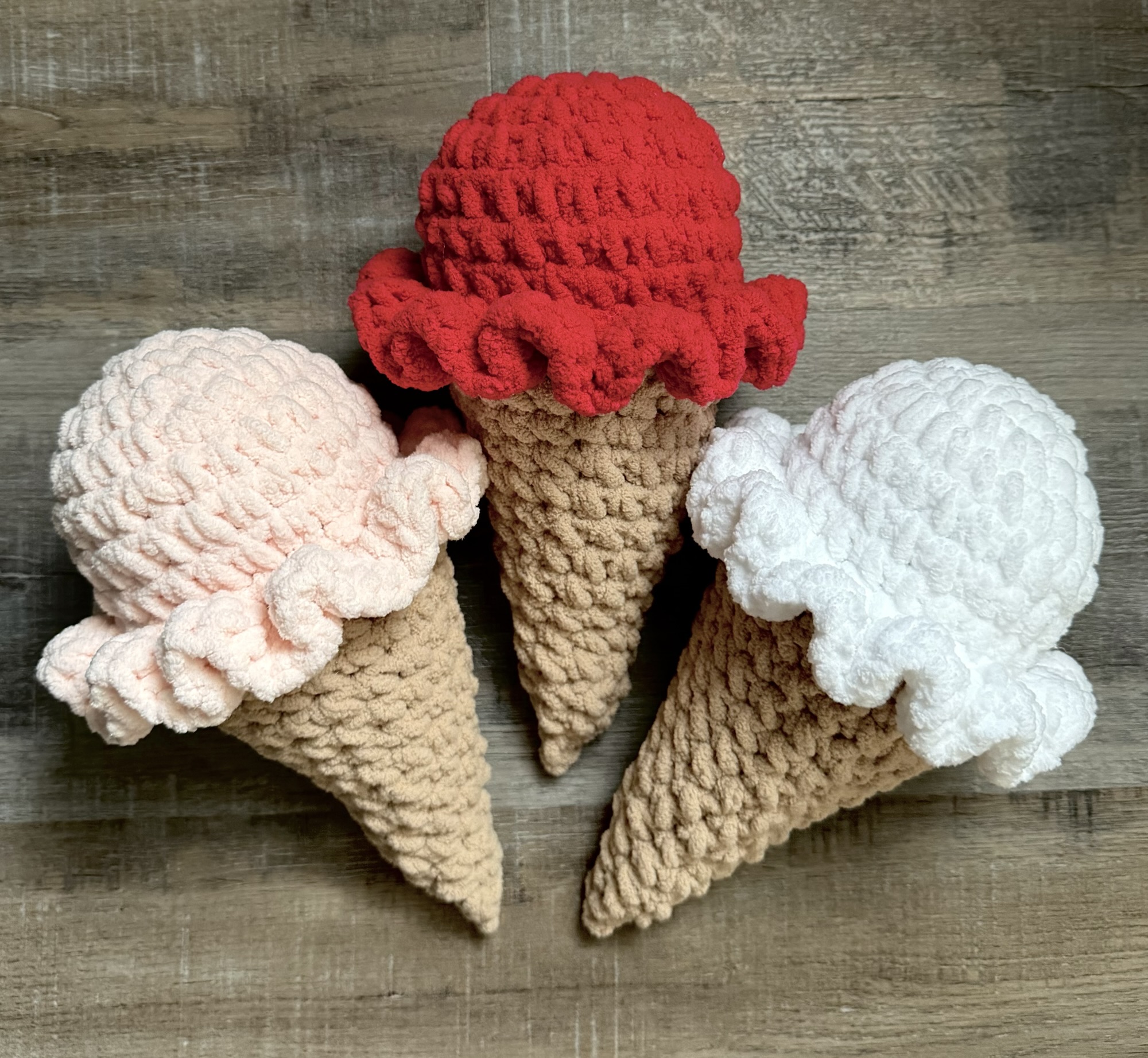 Crochet Amigurumi Ice Cream Cones | Creating Me